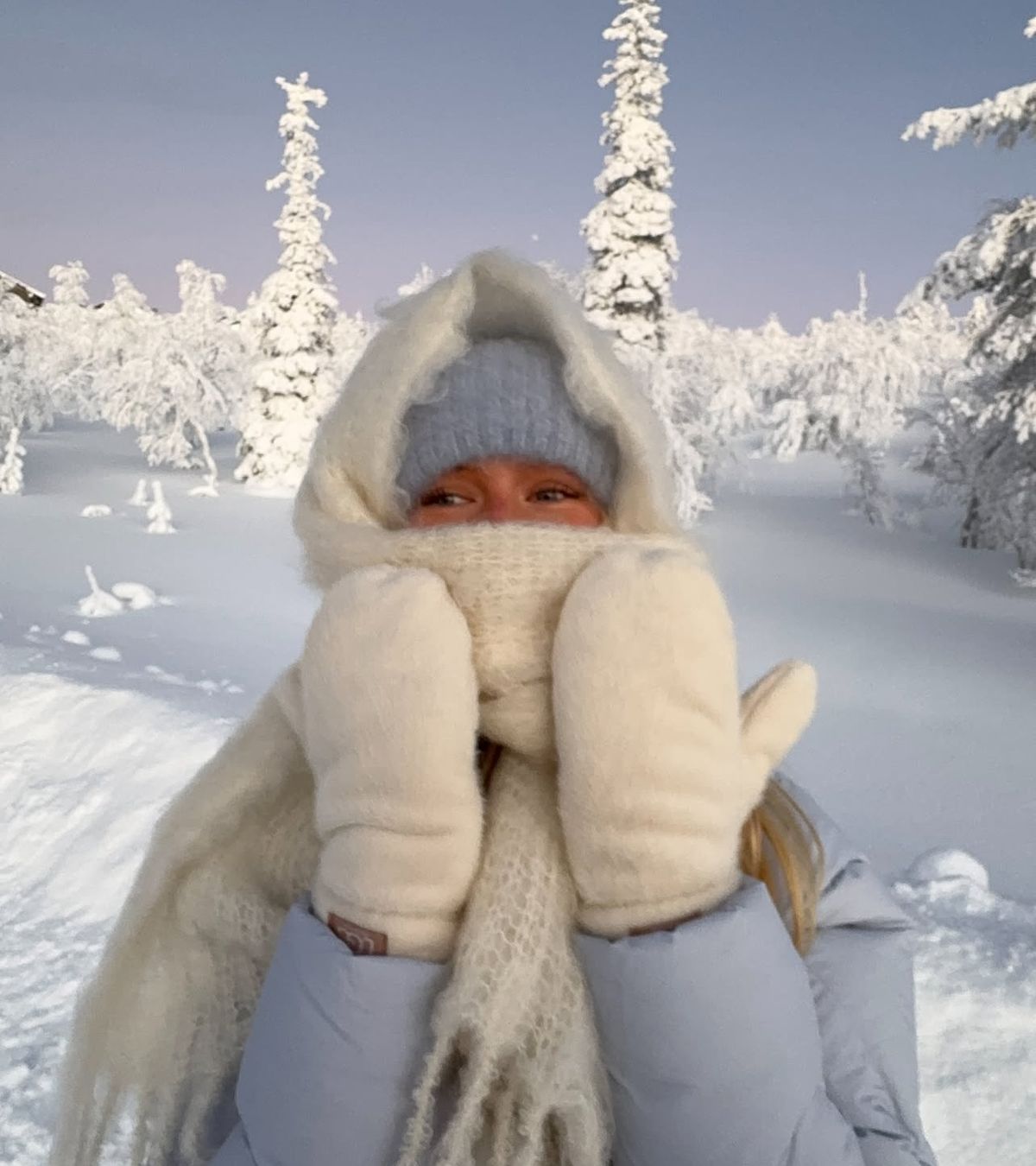 10 Best Ways to Layer in Winter: Stylish Winter Layering Tips & Outfit ...