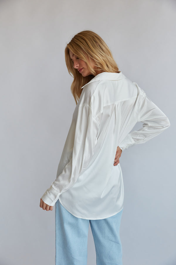 SALE • Shop American Threads Women's Trendy Online Boutique